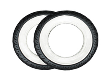 Planet Vespa -- Beautifully-restored Classic Vespas